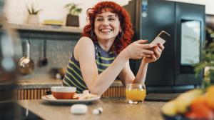 AI Removes Blemishes or Other Flaws From Photos Automatically